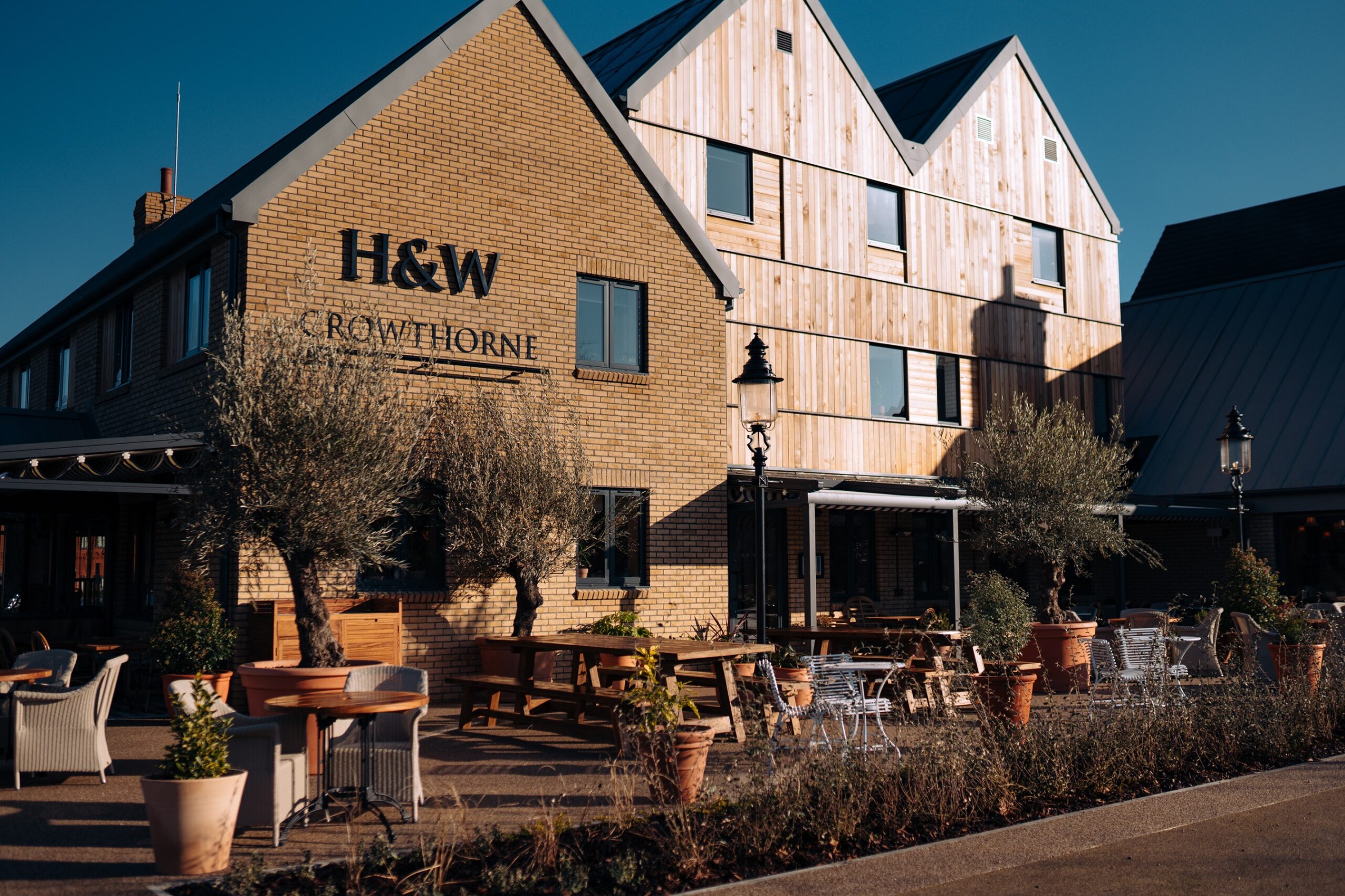 Hall & Woodhouse opens £5million purpose-built restaurant in Crowthorne ...